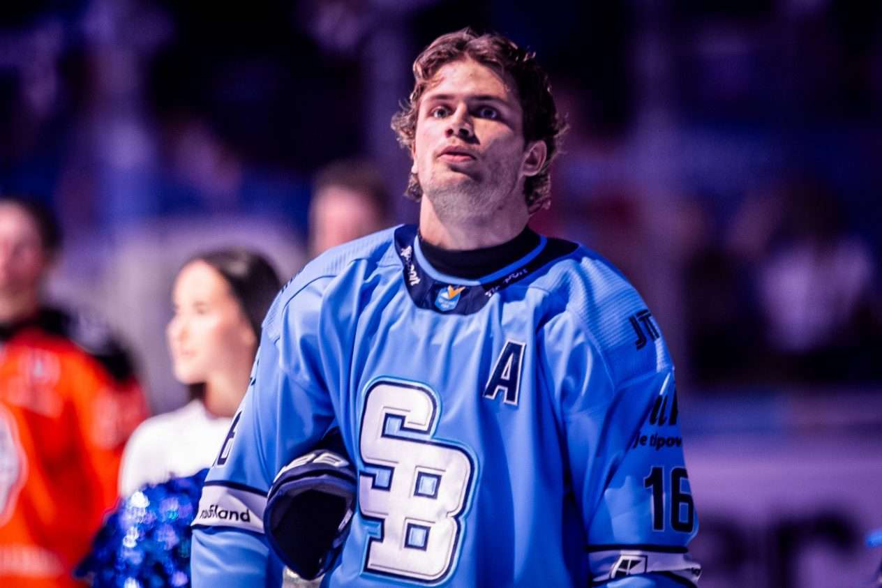 Hockey star who played in Finland in terrible accident - fighting for ...