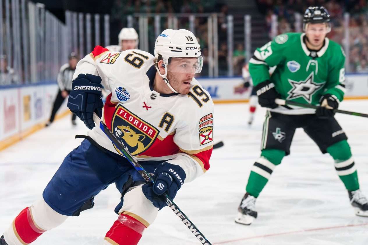 A shocking news broke about the Florida Panthers' superstar - FinnHockey