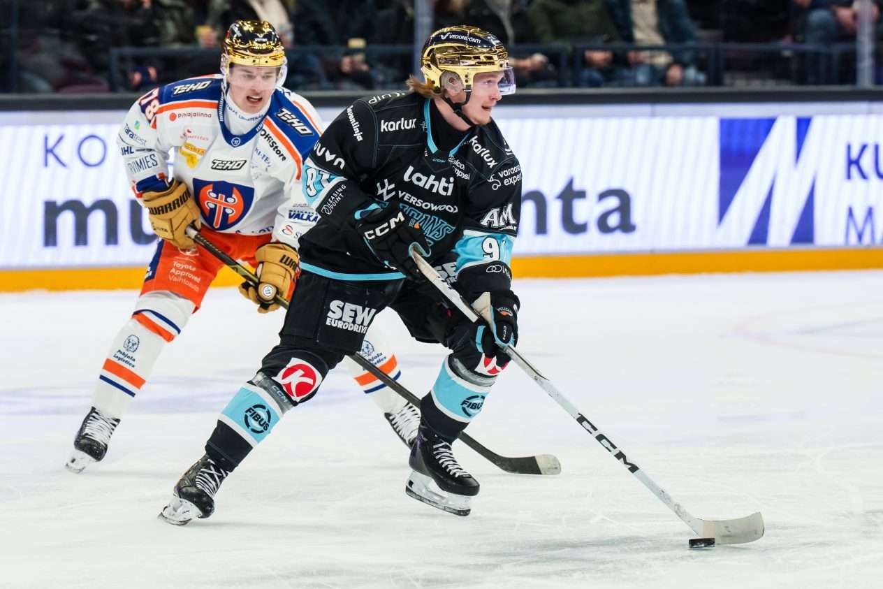 KalPa went on a raid - IS: Captured another Liiga team's golden helmet ...